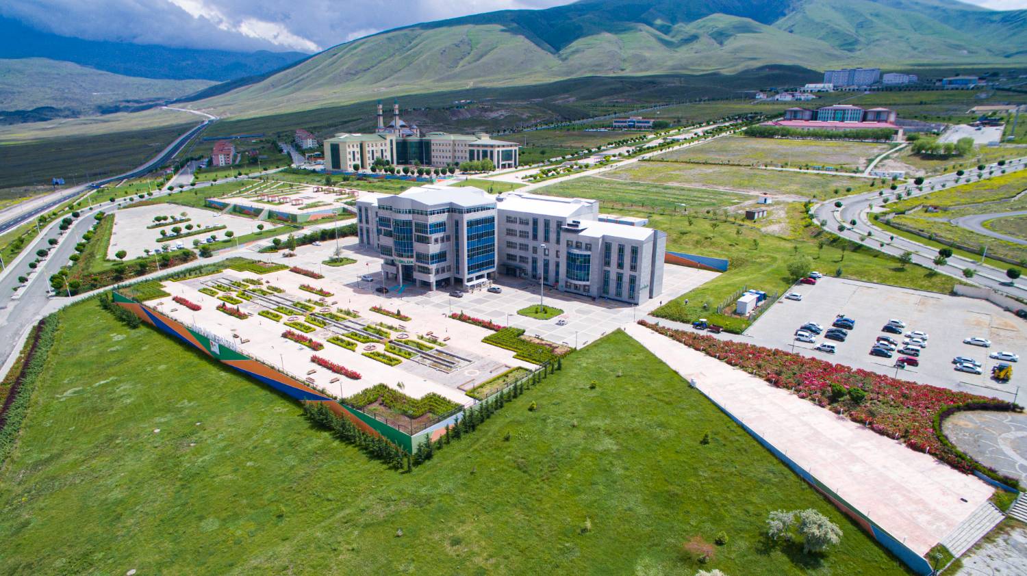 Iğdır Üniversitesi | www.igdir.edu.tr